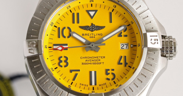 Breitling - Avenger II Seawolf SS/SS Yellow Num GF V2 Asia 2836